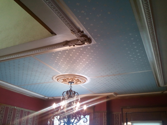 Our Victorian Home Restoration: Victorian ceiling - finally finished!