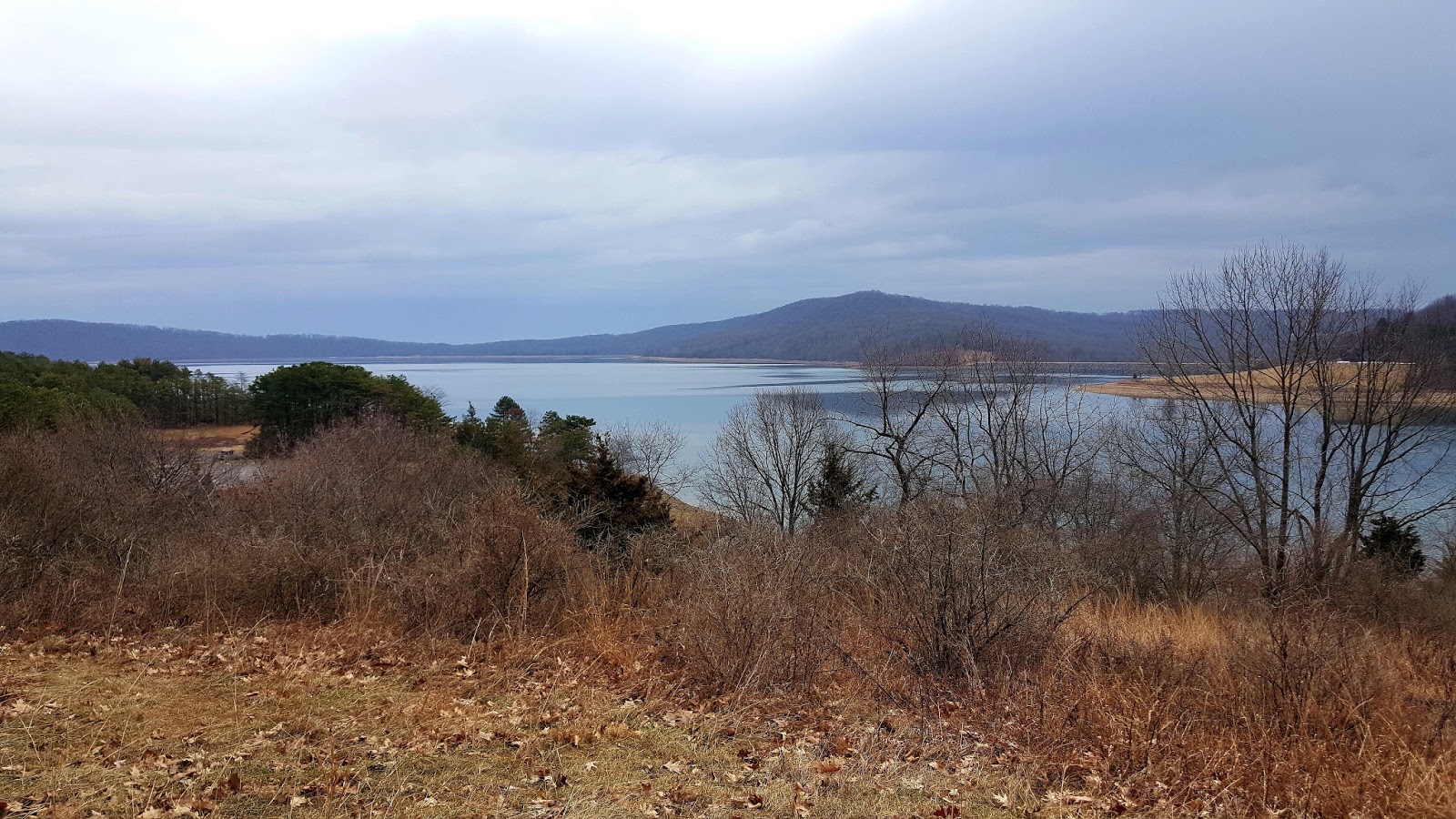 NJ/NY Hikes : Round Valley Reservoir