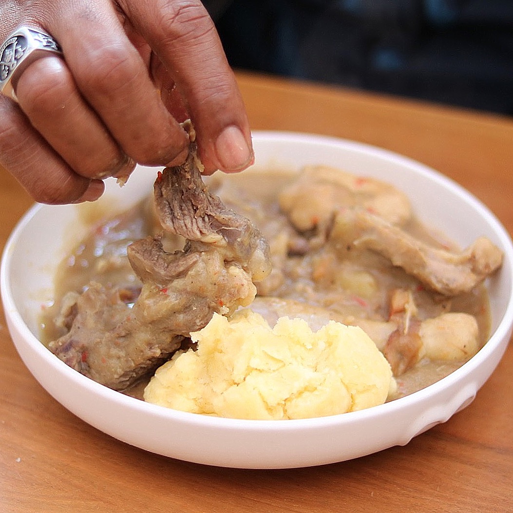 FoodAce: Nsala Soup - My Mama's Recipe