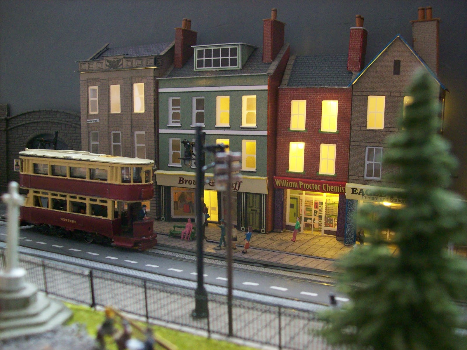 N Gauge Tramway - Model Train Help BlogModel Train Help Blog