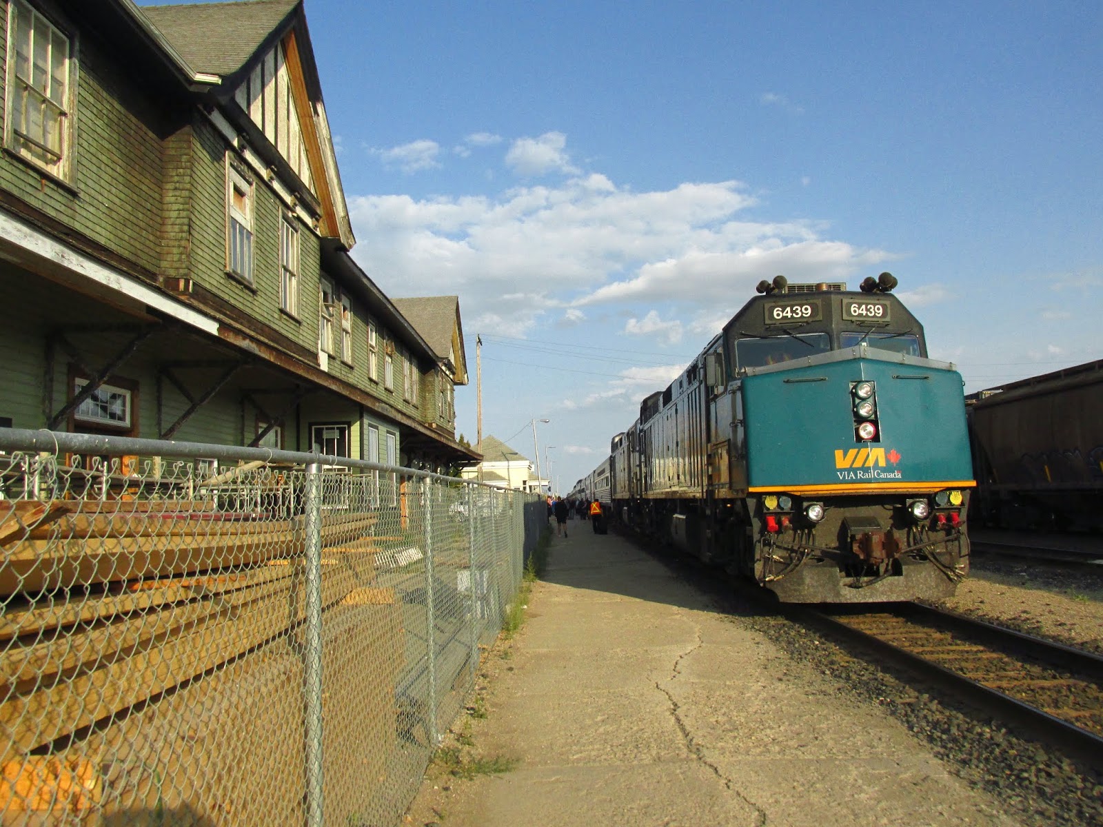 Winnipeg Model Railroad Club: Rail fanning in Melville with Felix Lesiuk