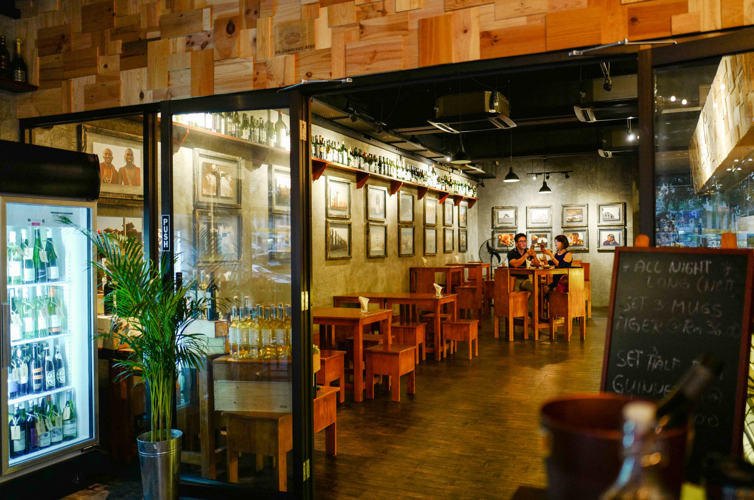 Eat Drink KL | Wine Kaki @ TTDI