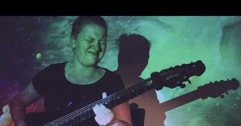 Simone Dow, Scott Kay: Voyager - 'Saccharine Dream' Guitar Playthrough