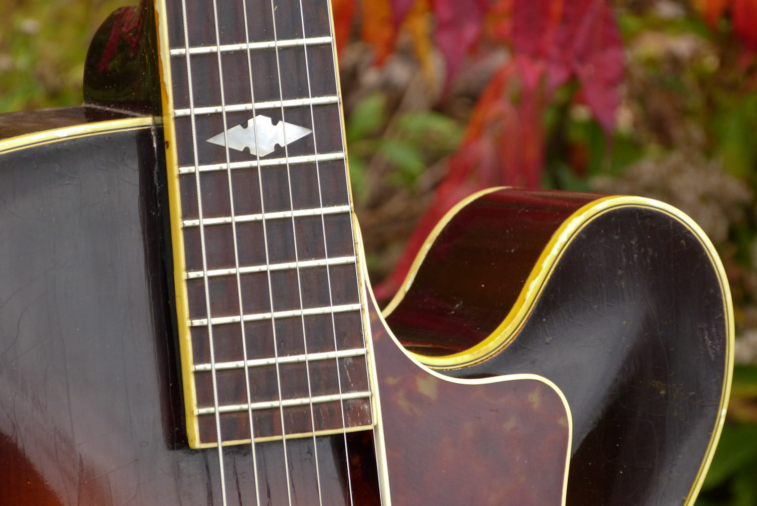 1950 Epiphone Triumph Regent Carved-Top Guitar