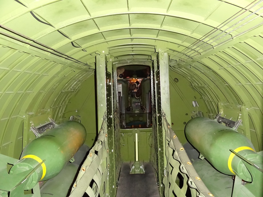 B 17 Interior