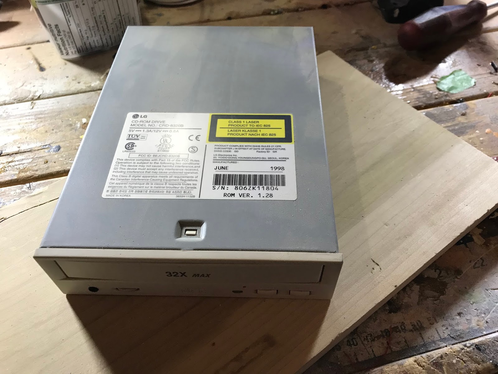 Harvesting Electronic Components | Small Workshop Chronicles