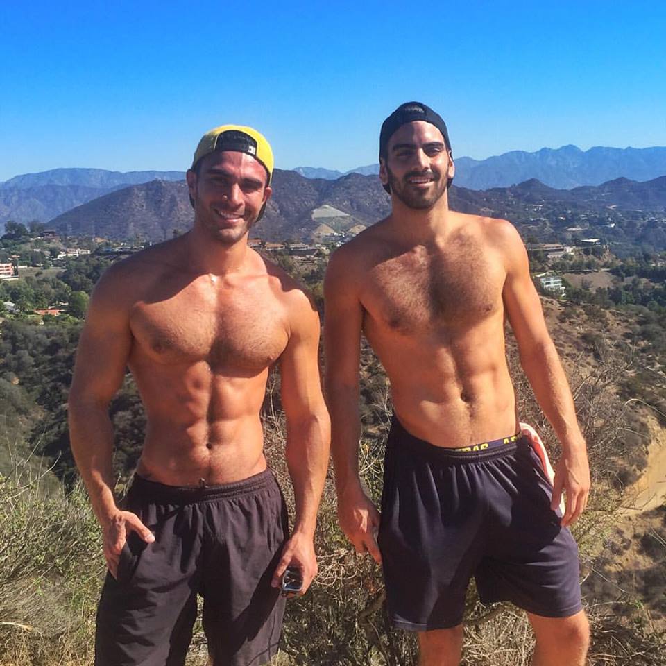 Épinglé par 萱晏朱 sur HOT STUFF | Homme, Masculin