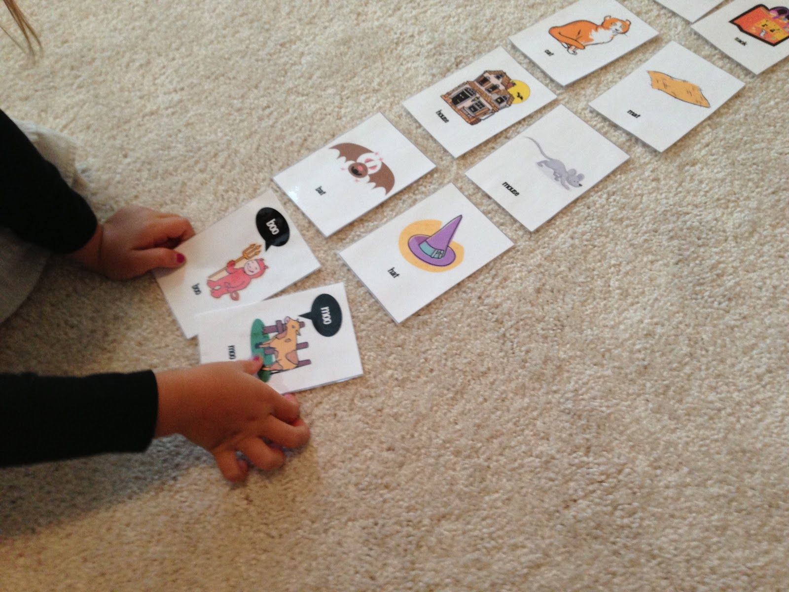 Playing House: Halloween Rhyming Game