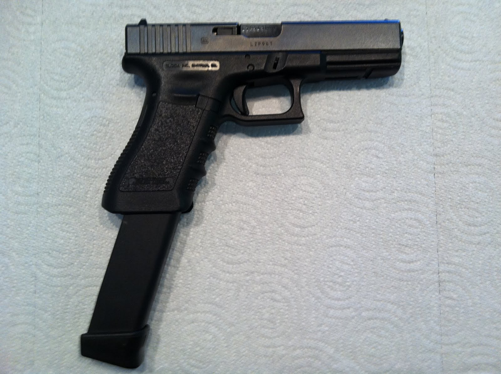 Donlin Firearms LLC Gun Talk and Reviews: Glock 17 Review