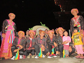 Rungus : Tarizan Dot Momogun ( Rungus )