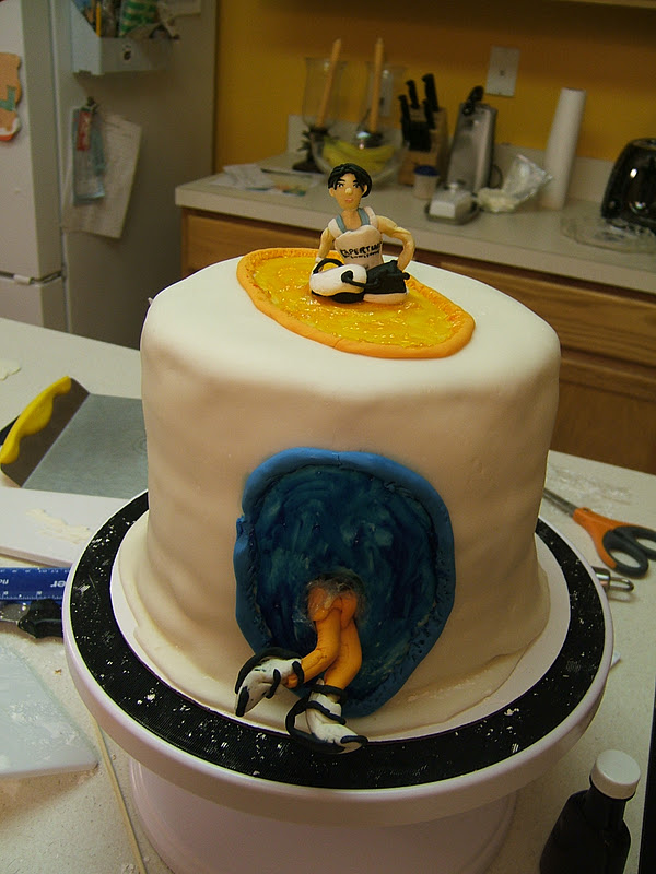 Kaaren's Kakes: Portal 2 Cake