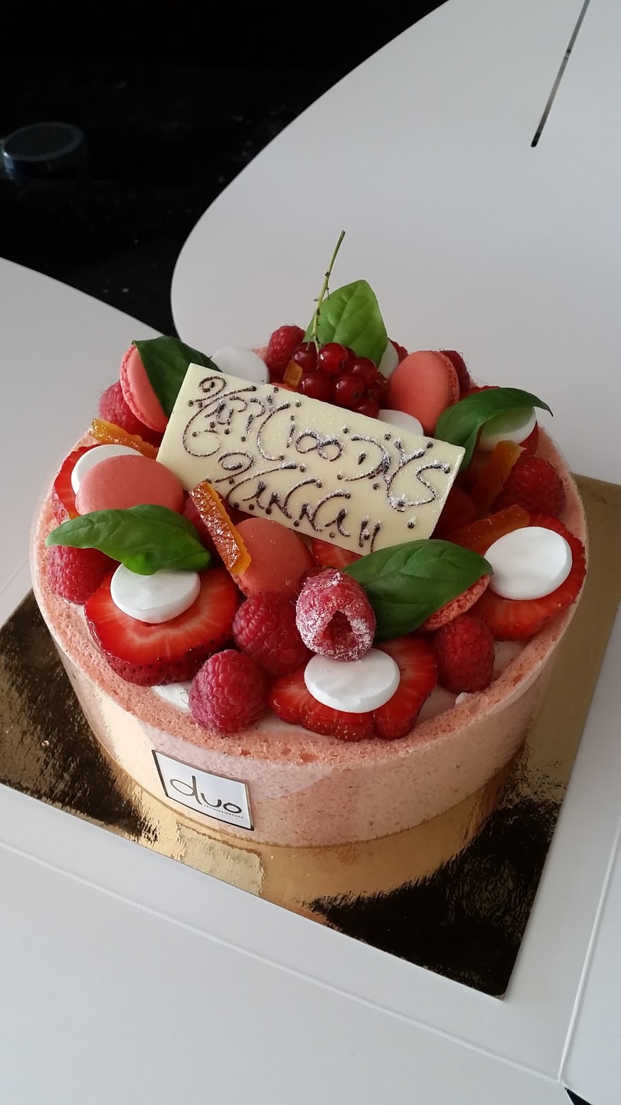 100 Days Celebration Cake From Duo Patisserie! - Eating With Gordon