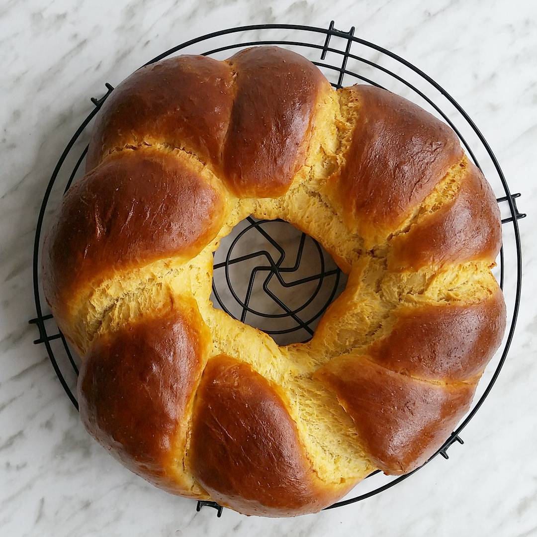 Bocadinhos de Açúcar: Regueifa doce da Páscoa / Sweet Easter Bread