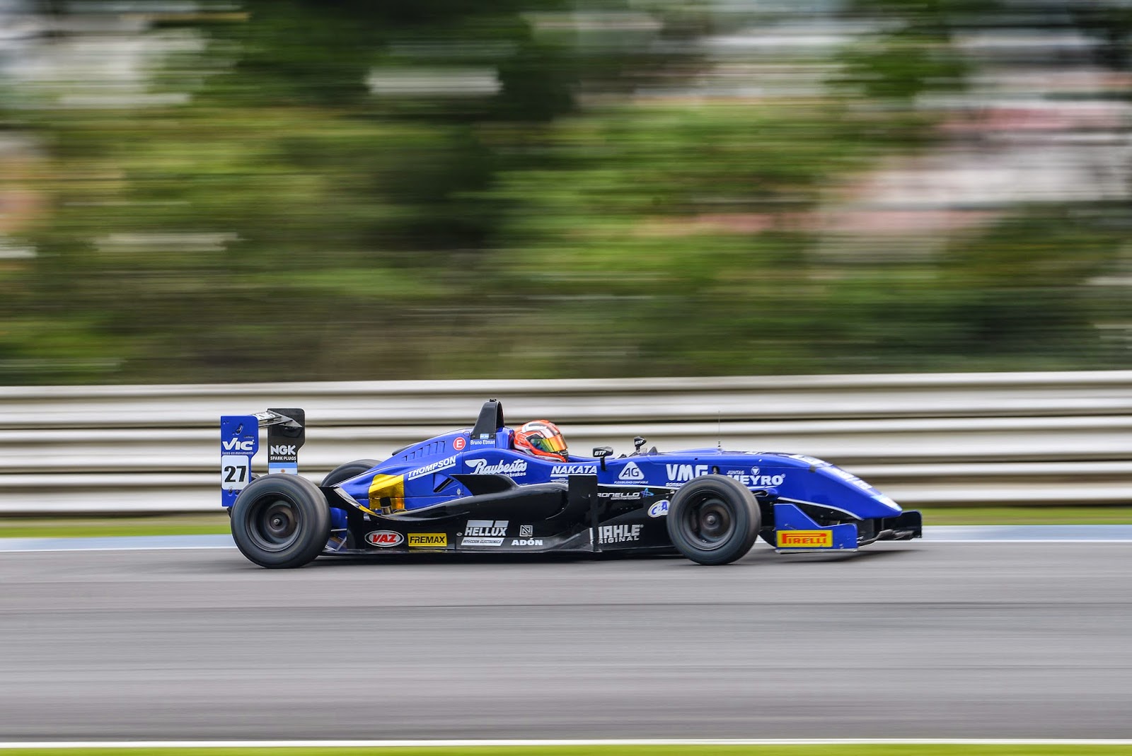 Rogério Lima 23 モータースポーツ: Hitech Racing comemora pódio na F3 Brasil e ...