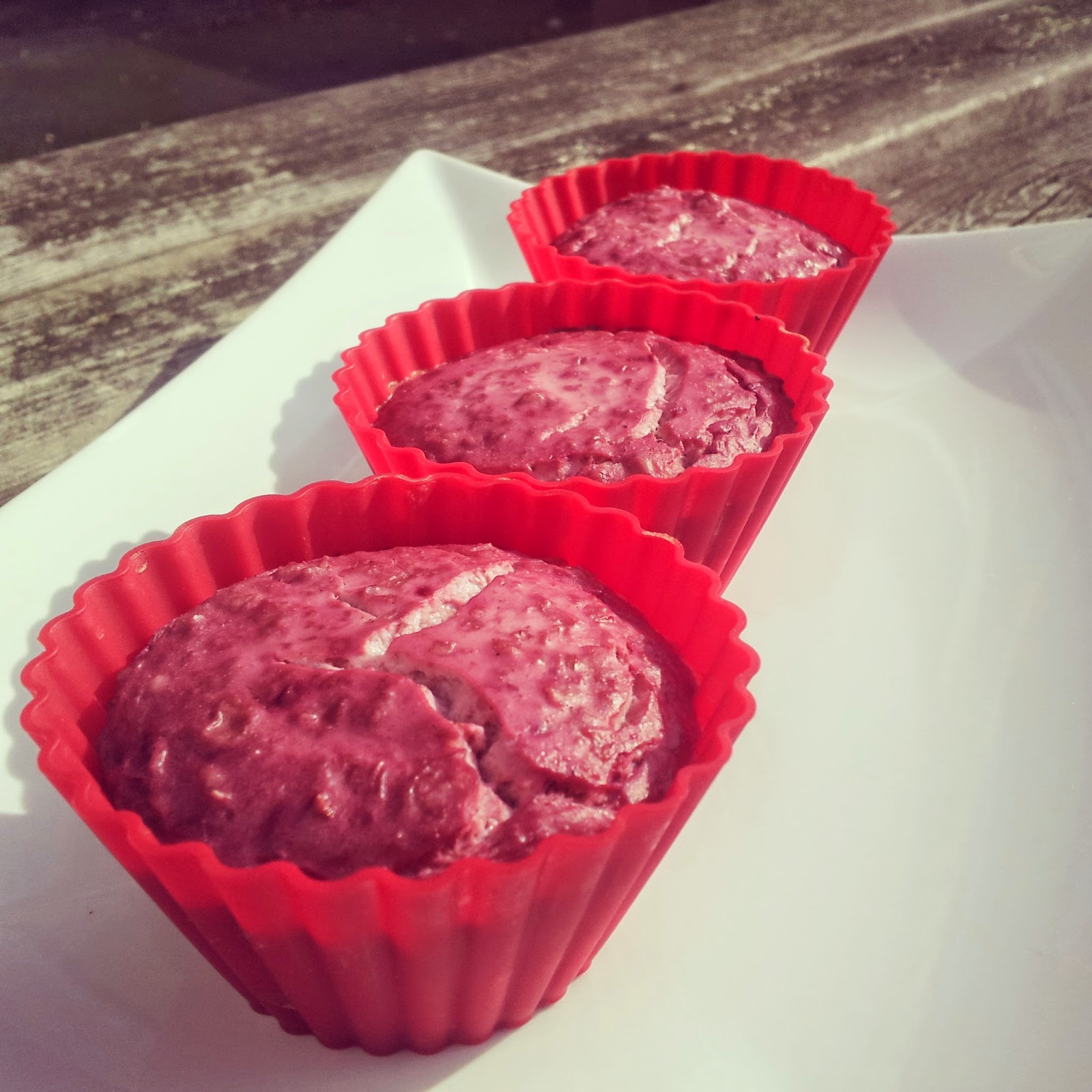 linalovesfood: Raspberry-Cheesecake Muffins