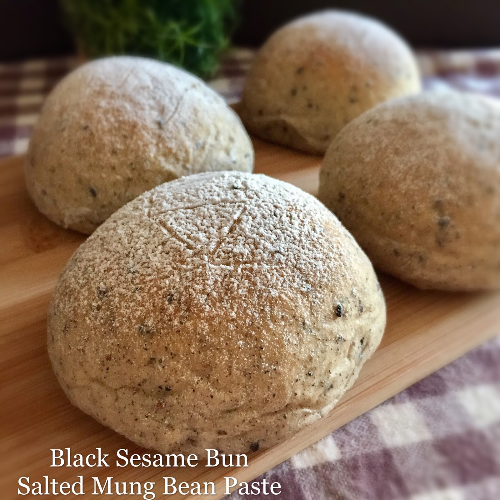 My Mind Patch: Salted Mung Bean Paste - Black Sesame Bun