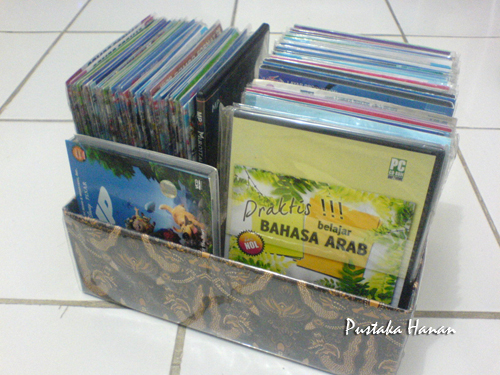 Iqra' for Inspiration: Membuat Tempat CD dari Kardus atau Kotak Bekas