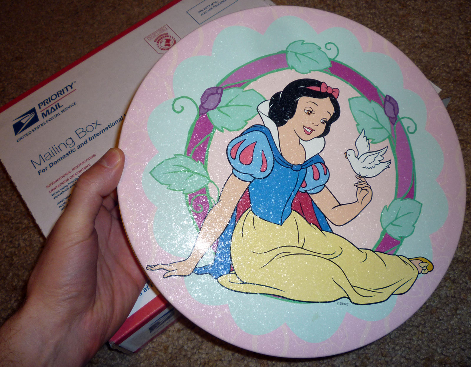 Filmic Light - Snow White Archive: Large Round Snow White Tin