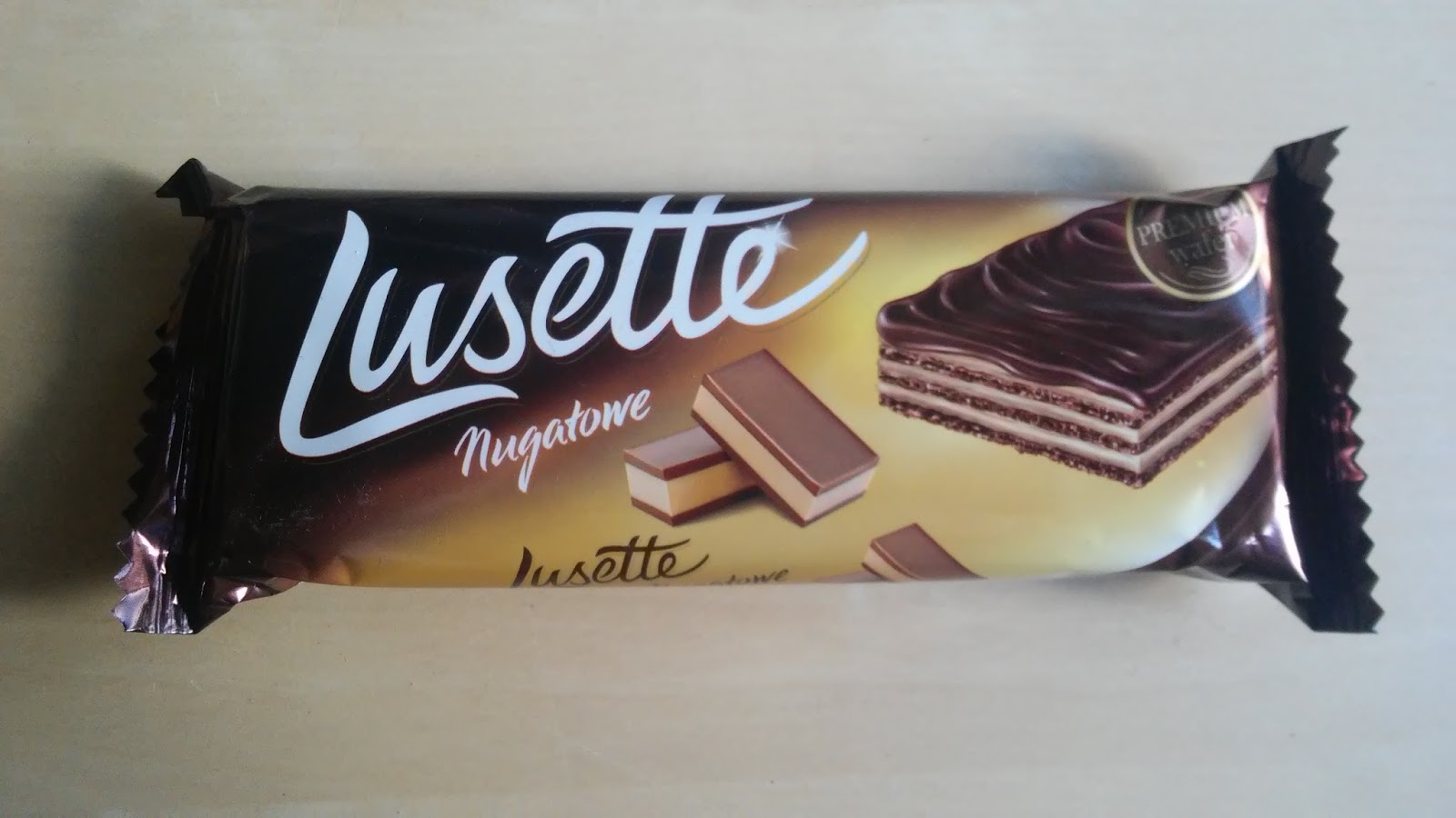 Kraina Kaczek w Czekoladzie: Lusette, wafelek z kremem nugatowym w ...