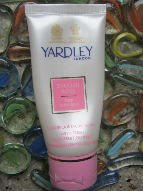 Yardley English Rose Luxurious Facial Foam Review