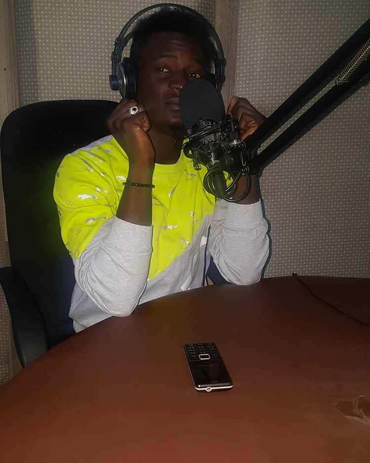 MUSIC : Hamisu Breaker - Hafeez Latest Song - HausaLoaded.com | Best ...