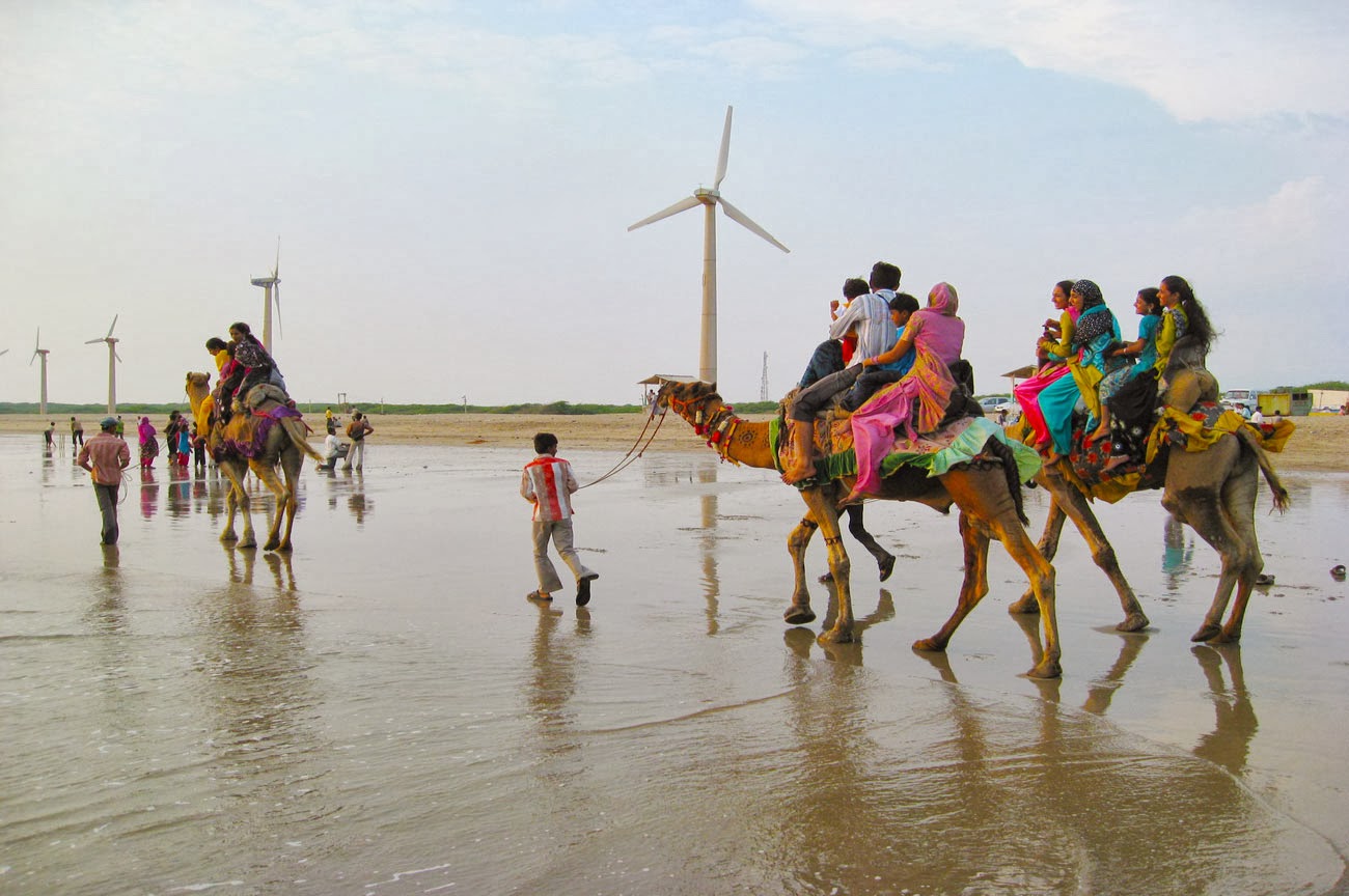 Unforgettable Tour of Gujarat -Must one Visit in Life: Kutch : Rann ...