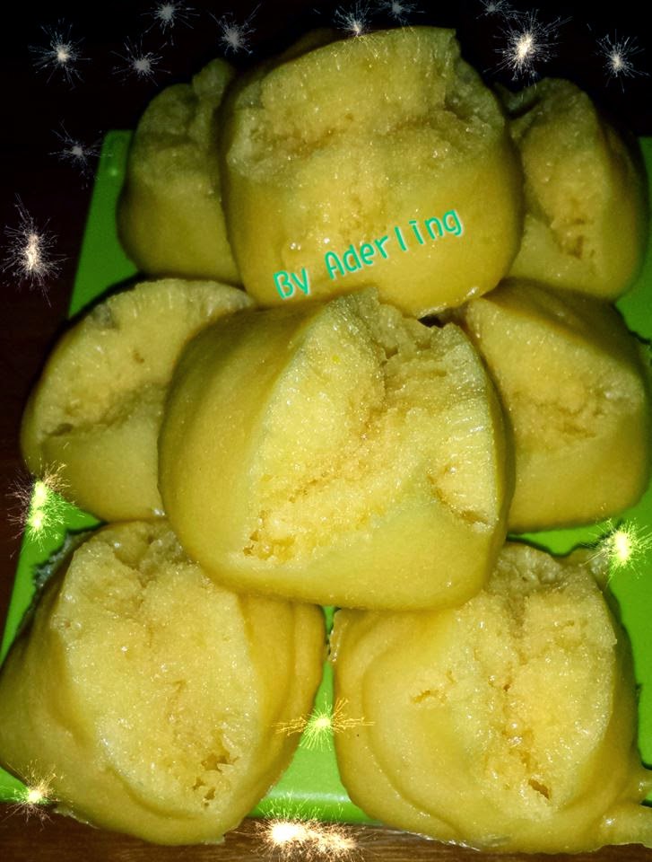 Steam Custard Cheddar Cheese Huat Kueh - by Aderling Tan Tmy | Baking's ...