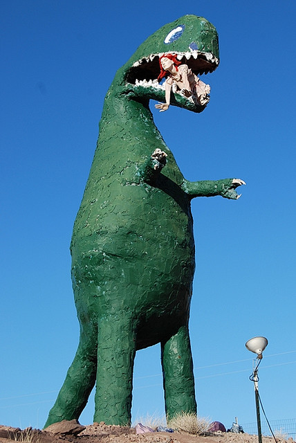 Arizona Oddity: Dinosaurs Invade Holbrook