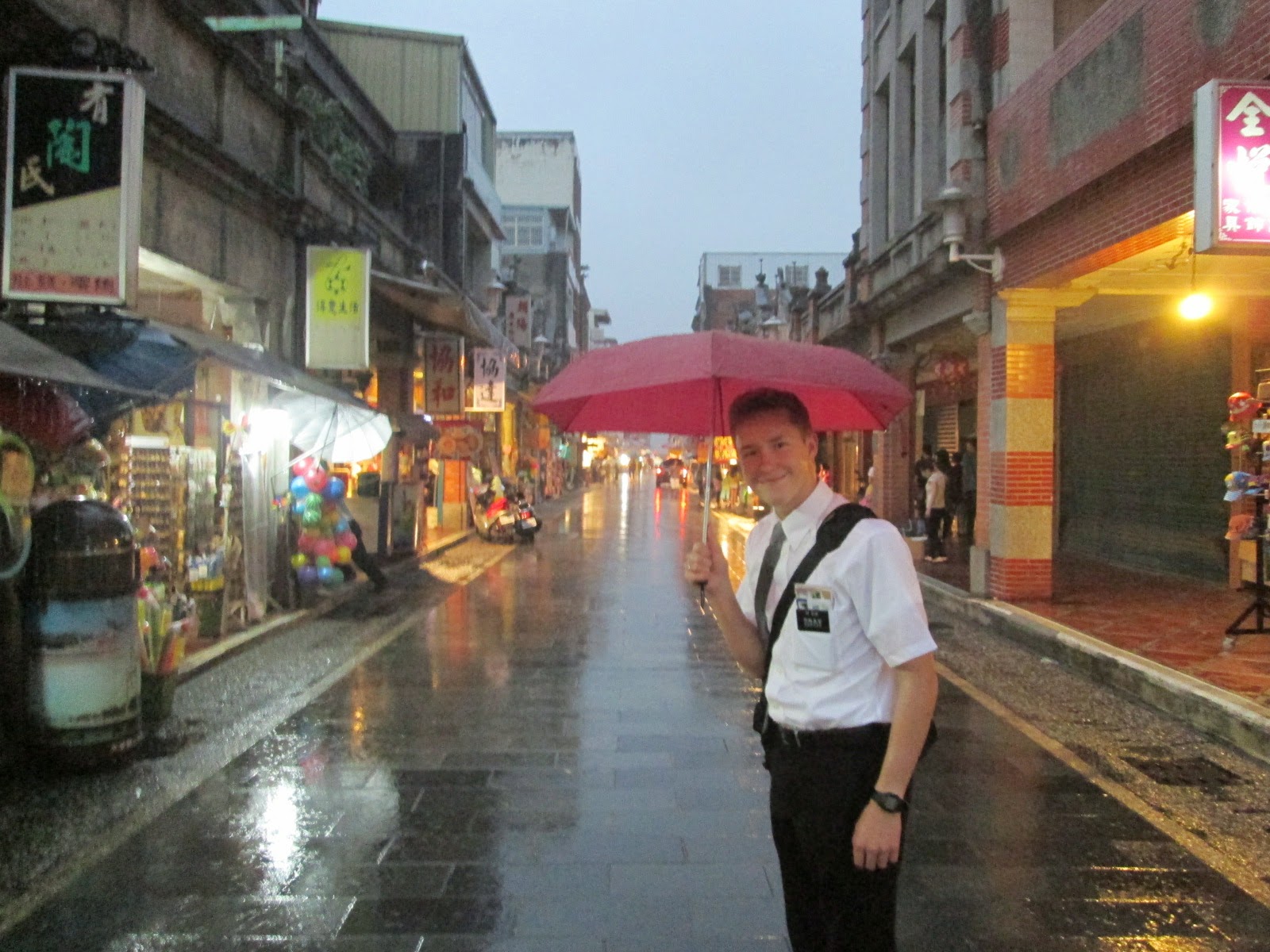 Henry Saves Taiwan: Slum Dog Millionaire