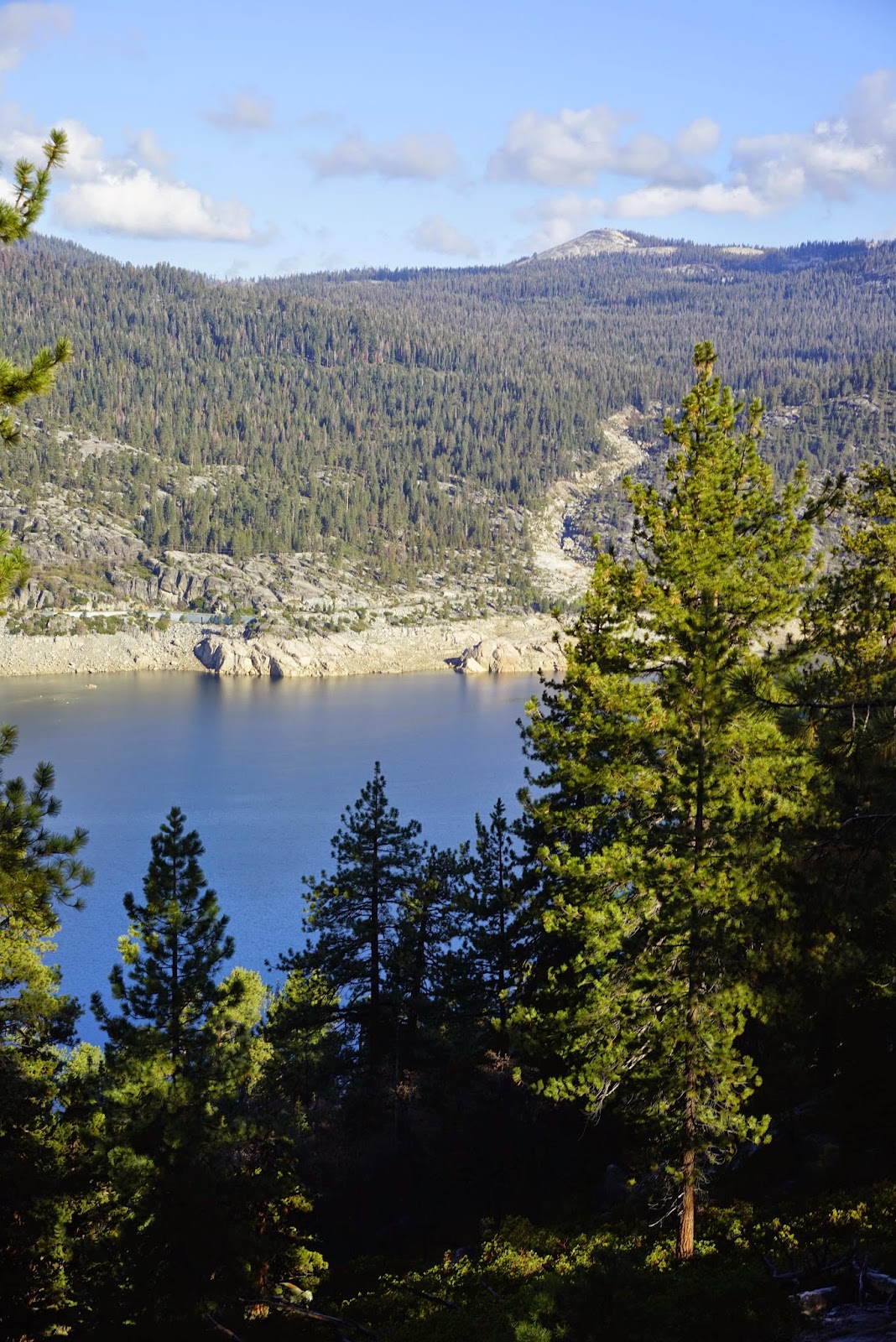 Mid Sierra Musings: Hiking The Woodchuck Trail Out Of Wishon Reservoir