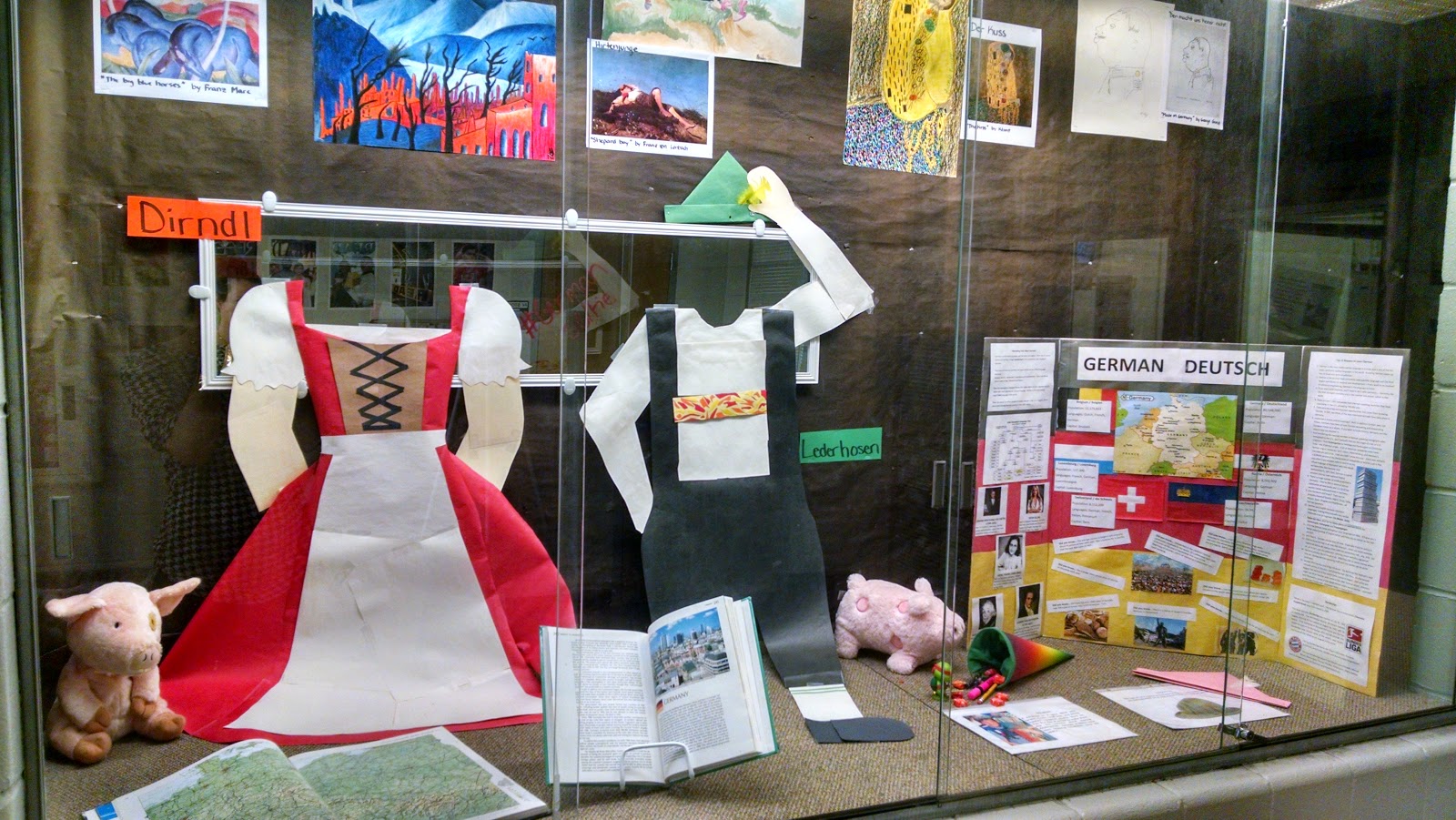 The German Sektor: #GermanSelfie Display Case Idea