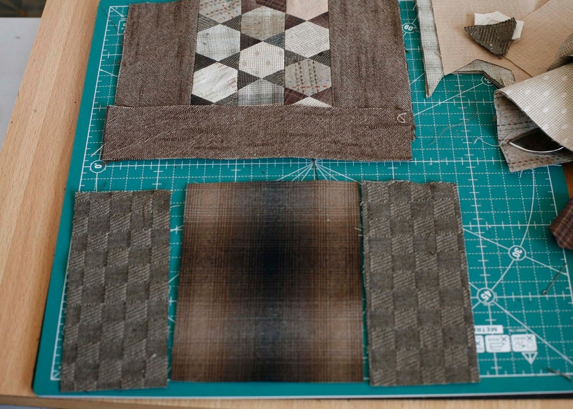 Cosmetic Bag Japanese Patchwork Tutorial. ~ DIY Tutorial Ideas!