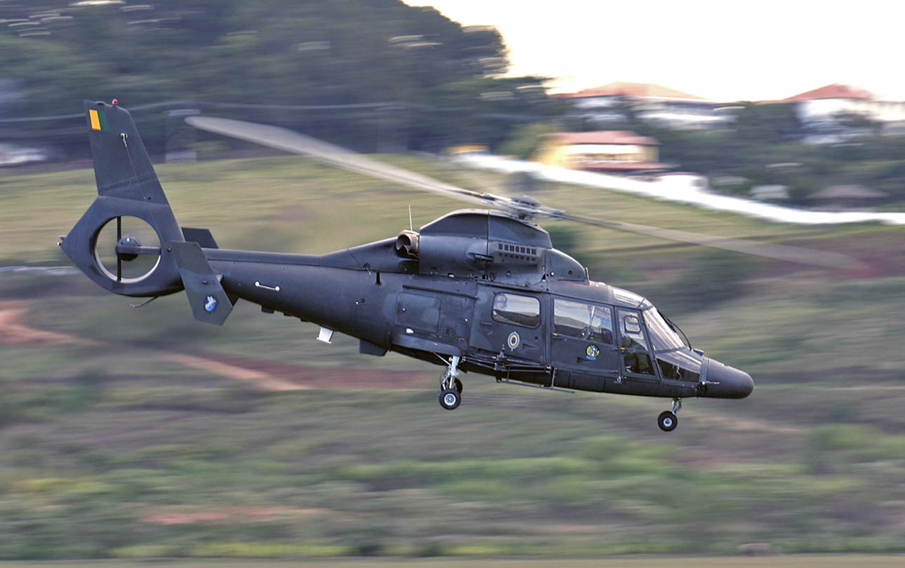 FDRA - Fuerza Aérea: Helicóptero: Eurocopter AS-565 Panther