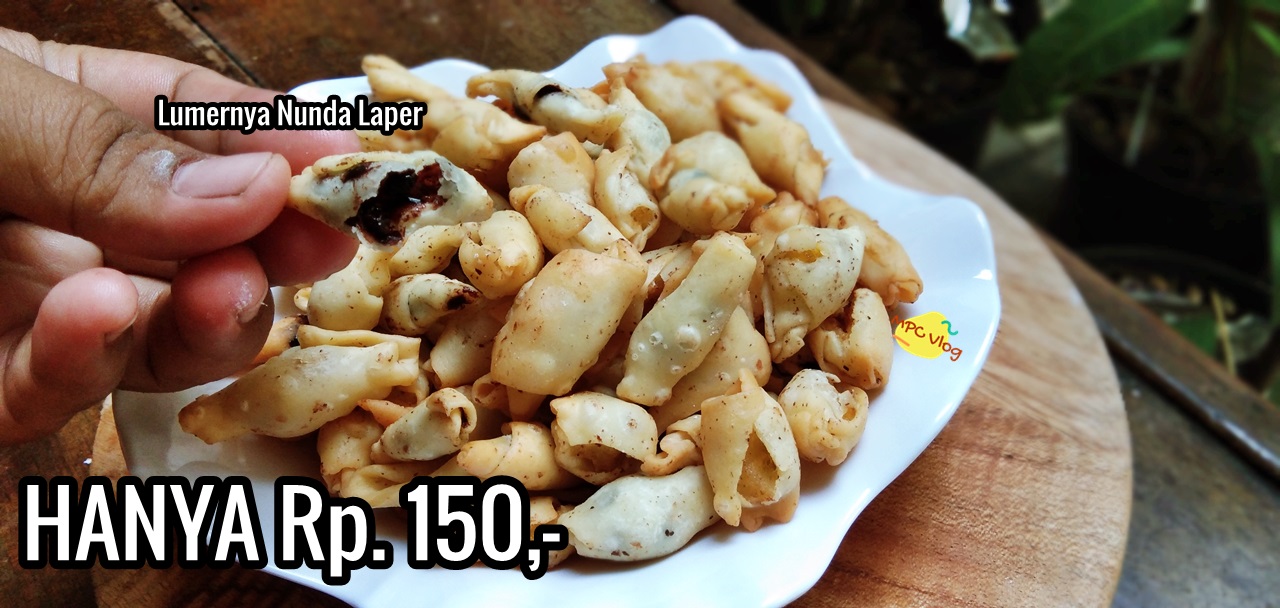 Molen Pisang Cokelat Mini Lumer, Jajanan Anak Enak Renyah Legit. Begini ...