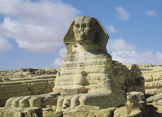 Redefining the Face Of Beauty : TOP 10 FAMOUS/ BEAUTIFUL STATUES!