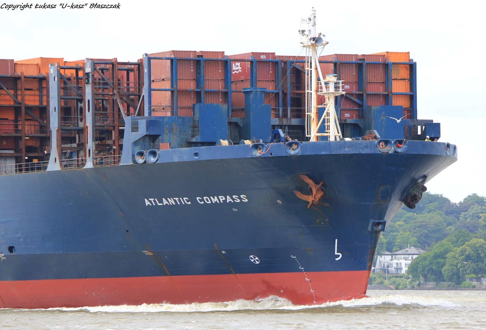 W obiektywie shipspottera czyli z migawką nad portową sadzawką: Z cyklu ...