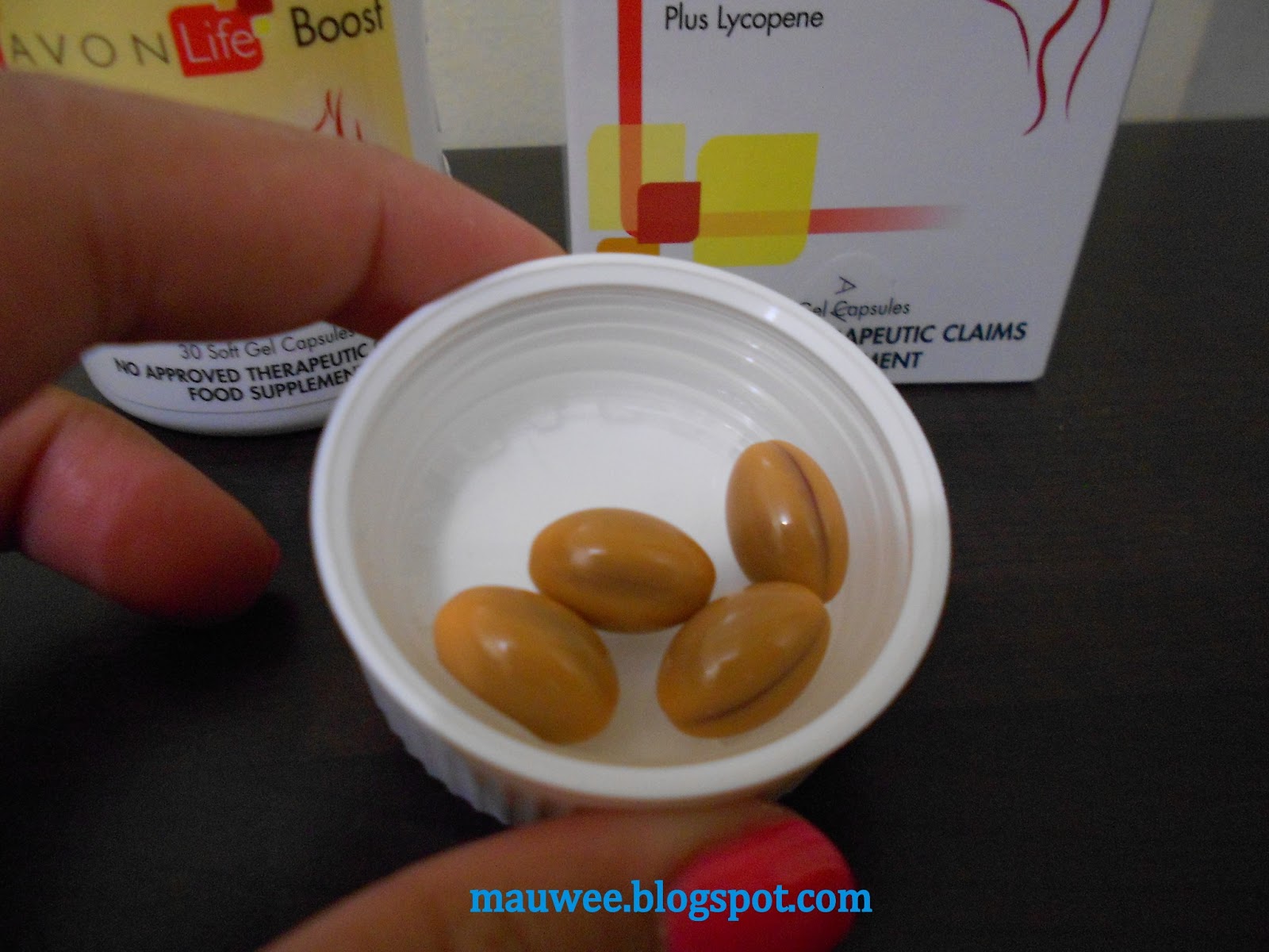 The Curious Cat: Avon Life Boost Nature-E