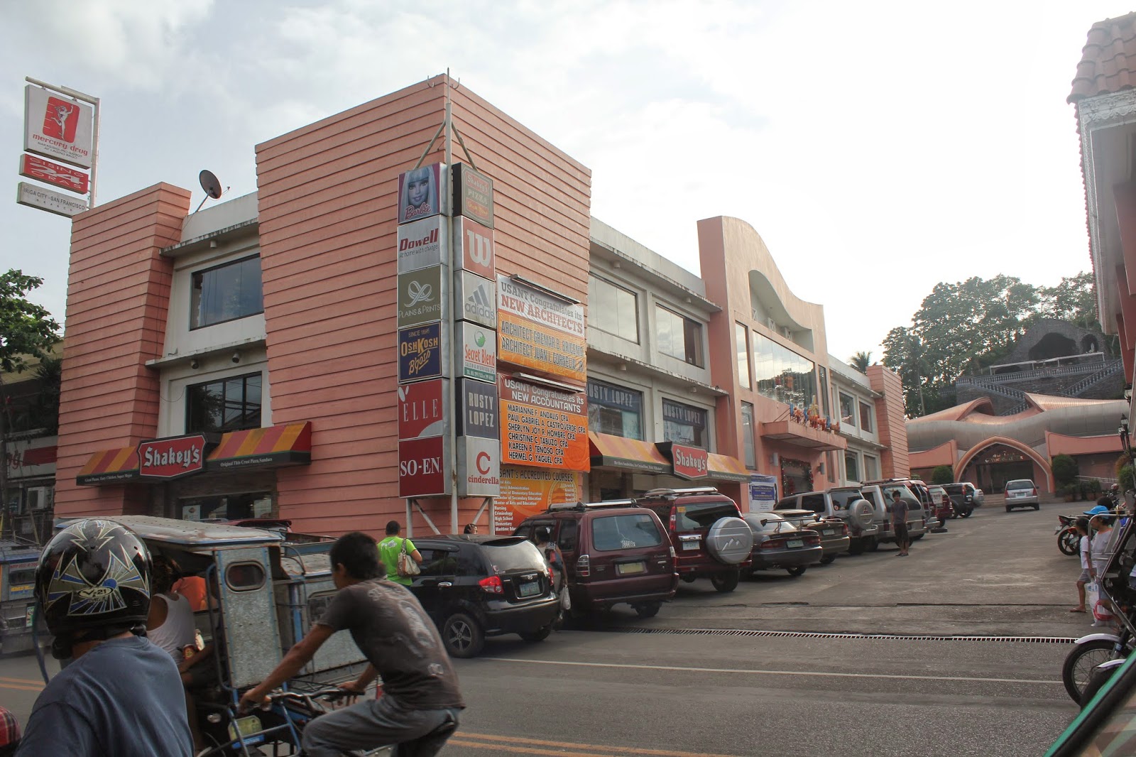 Stay, Stray, Play and Feast: St. Anthony de Padua Church: Iriga City ...