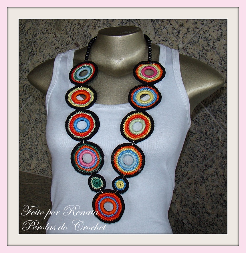 Colar de croche colorido - Decoração Top