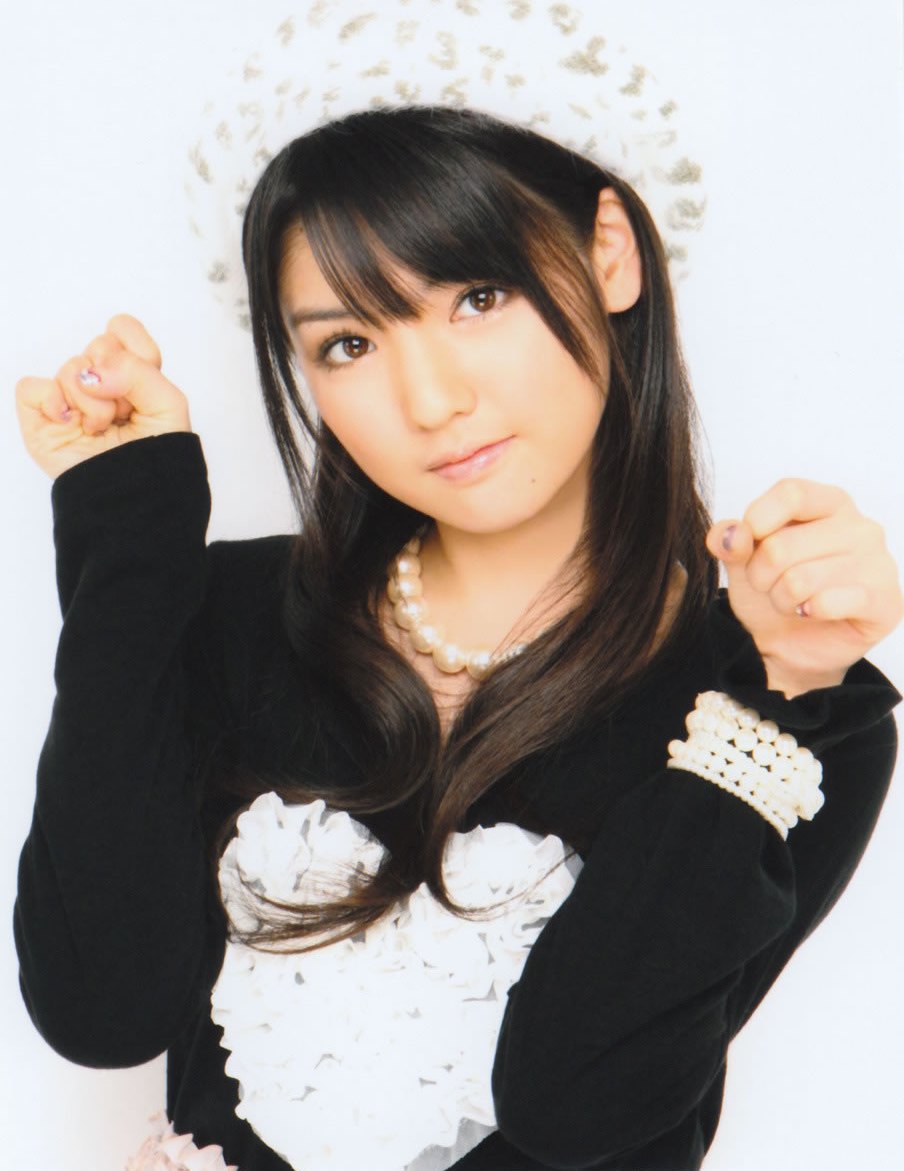 They are just beautyful: Sayumi Michishige new hot big photos