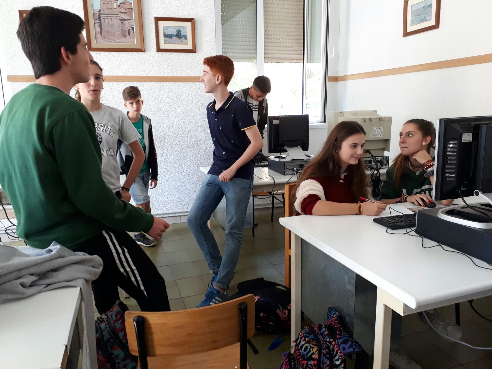 Biblioteca La Salle F. Gran Vía: Club de debate junior