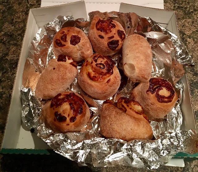 FOODSTUFF FINDS: Marmite and Cheese Scrolls (Papa Johns) By @Cinabar
