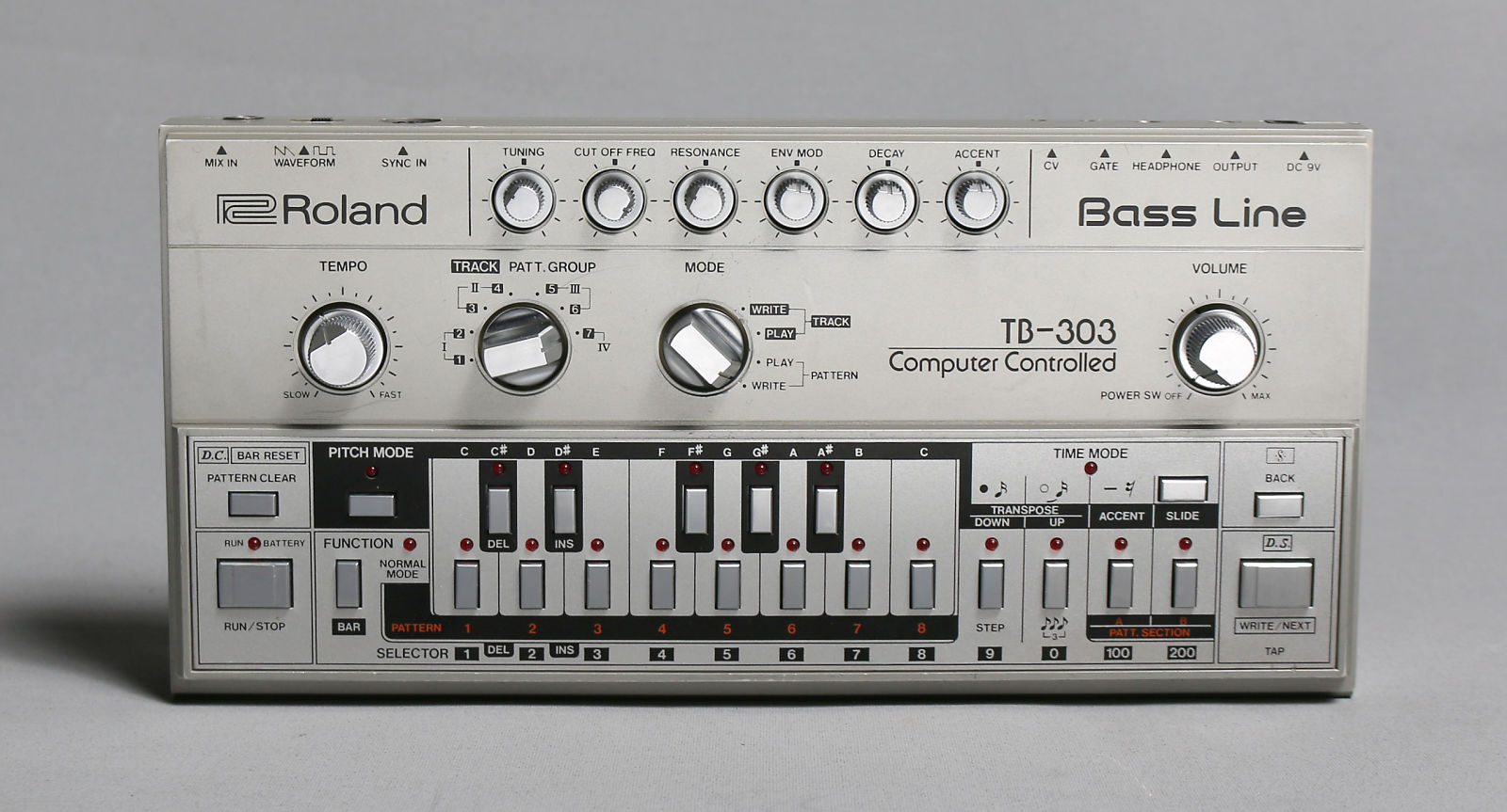 MATRIXSYNTH: Roland TB-303 w/ Original Gig Bag