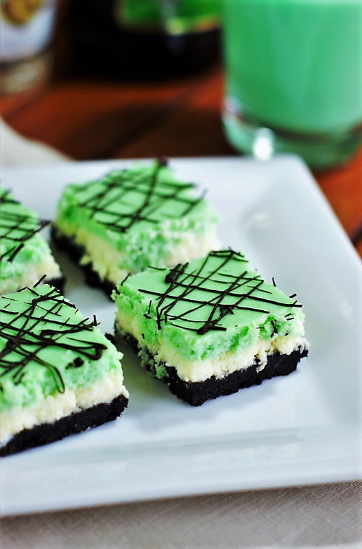 Grasshopper Cheesecake Squares | The Kitchen is My Playground