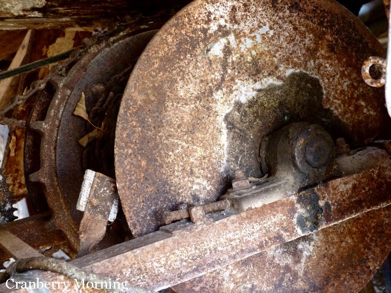 Cranberry Morning: Vintage Rusty Stuff