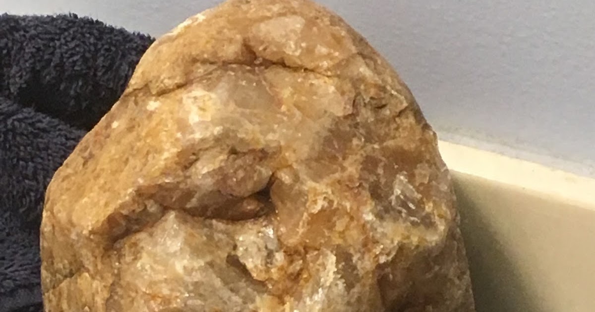 Archaeology of Portable Rock Art: 'Right eye open, left eye missing ...