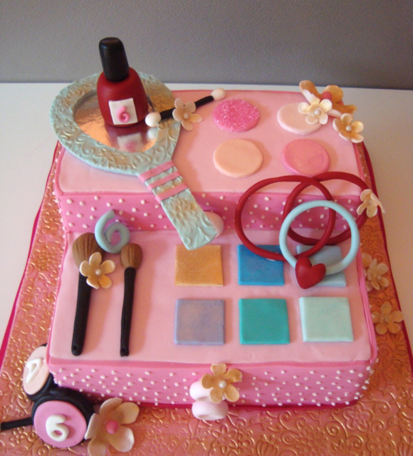 mousehouse: A Girly Girl Party: The Cake