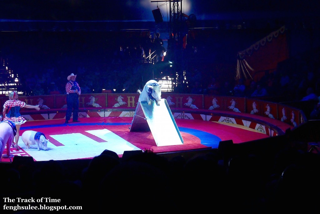 Big E 2016 - Circus Spectacular | The Track of Time