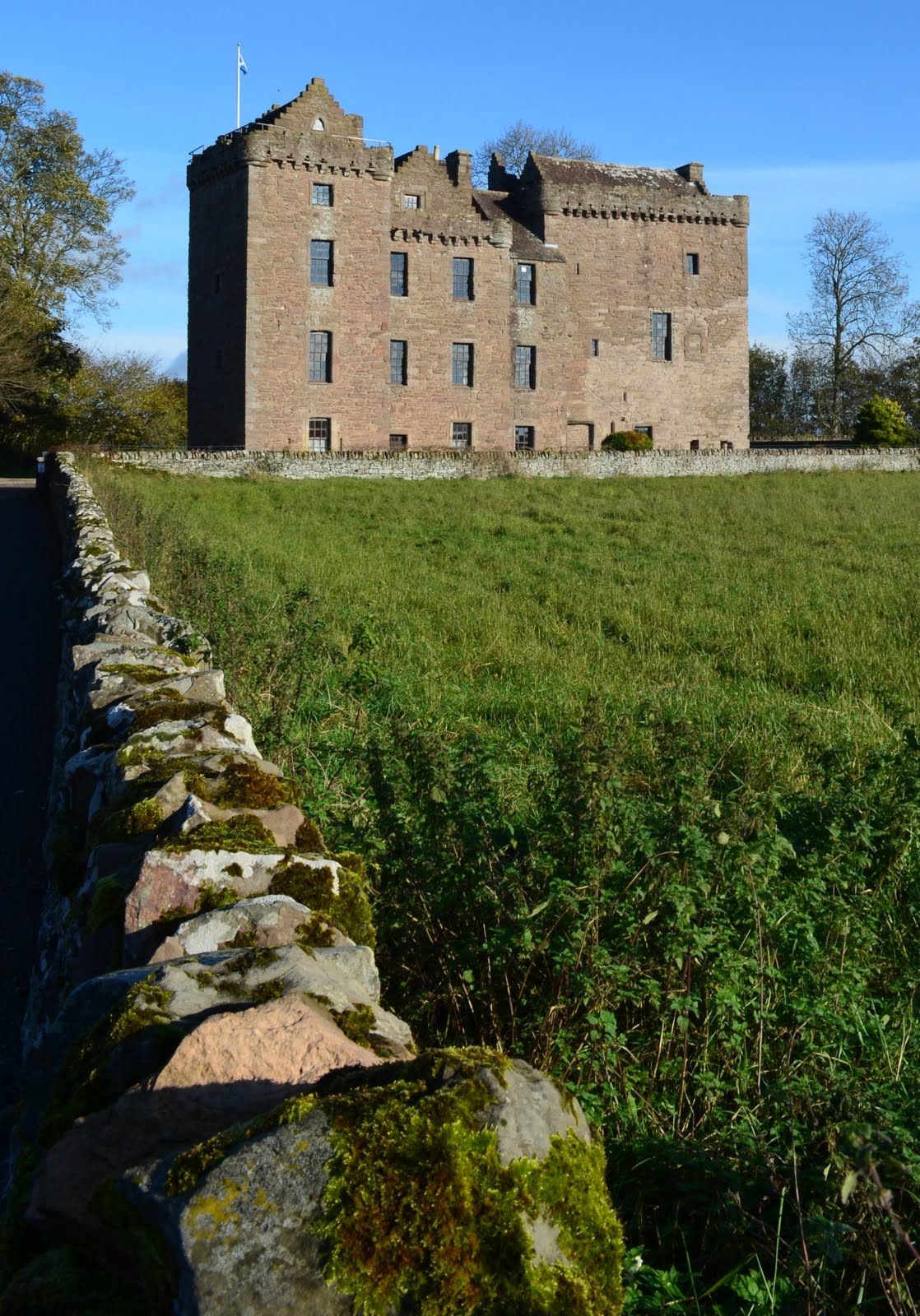 Tour Scotland: Tour Scotland Photographs Huntingtower Castle Perthshire ...