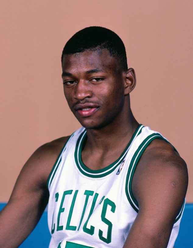 gakbrenti: Reggie Lewis, 1965-1993